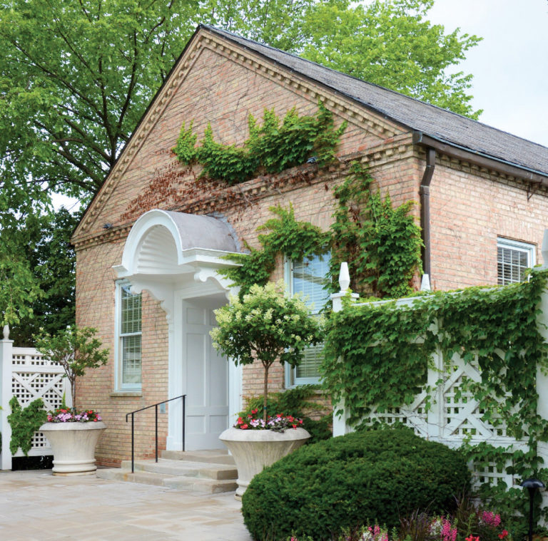 Barrington Hills Country Club Celebrates Its Centennial